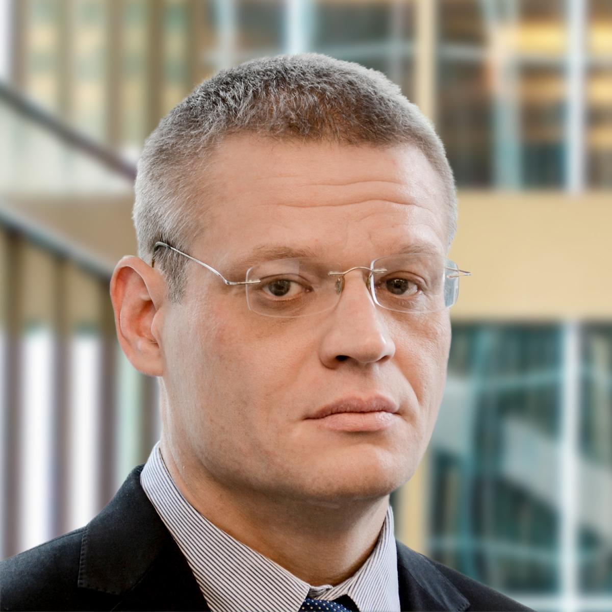 Oleksandr Shcherbakov - Bank of Canada