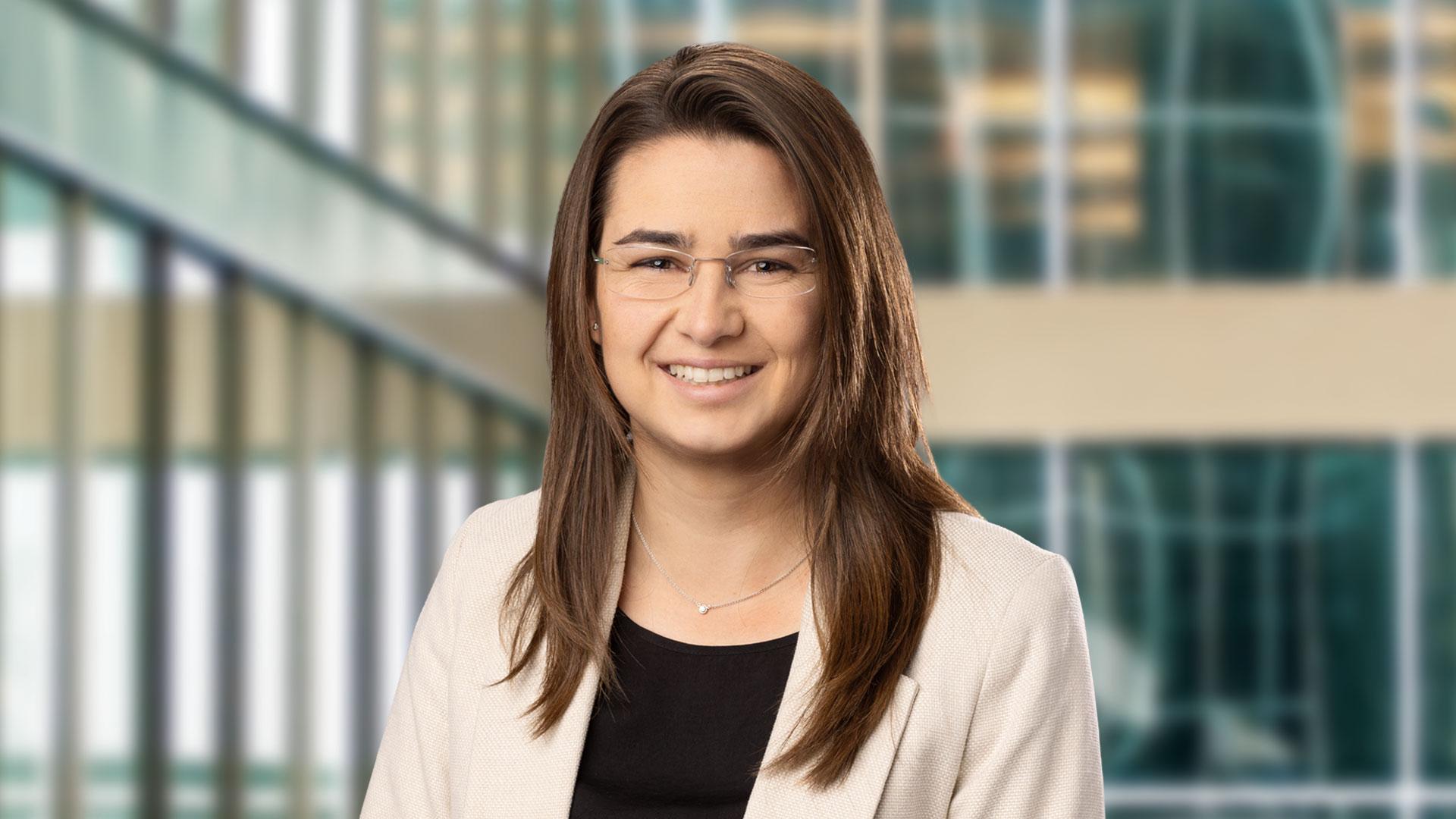 Fabienne Schneider - Bank of Canada